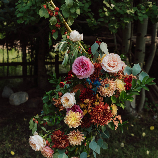 Create a Jewel Tone Fall Themed Wedding theme | FiftyFlowers