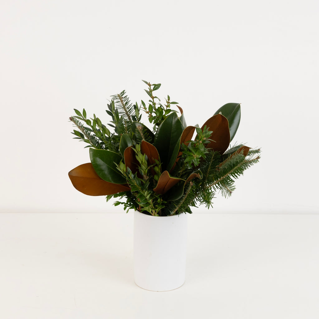 Buy Wholesale Magnolia Grove Flower Centerpiece in Bulk - FiftyFlowers